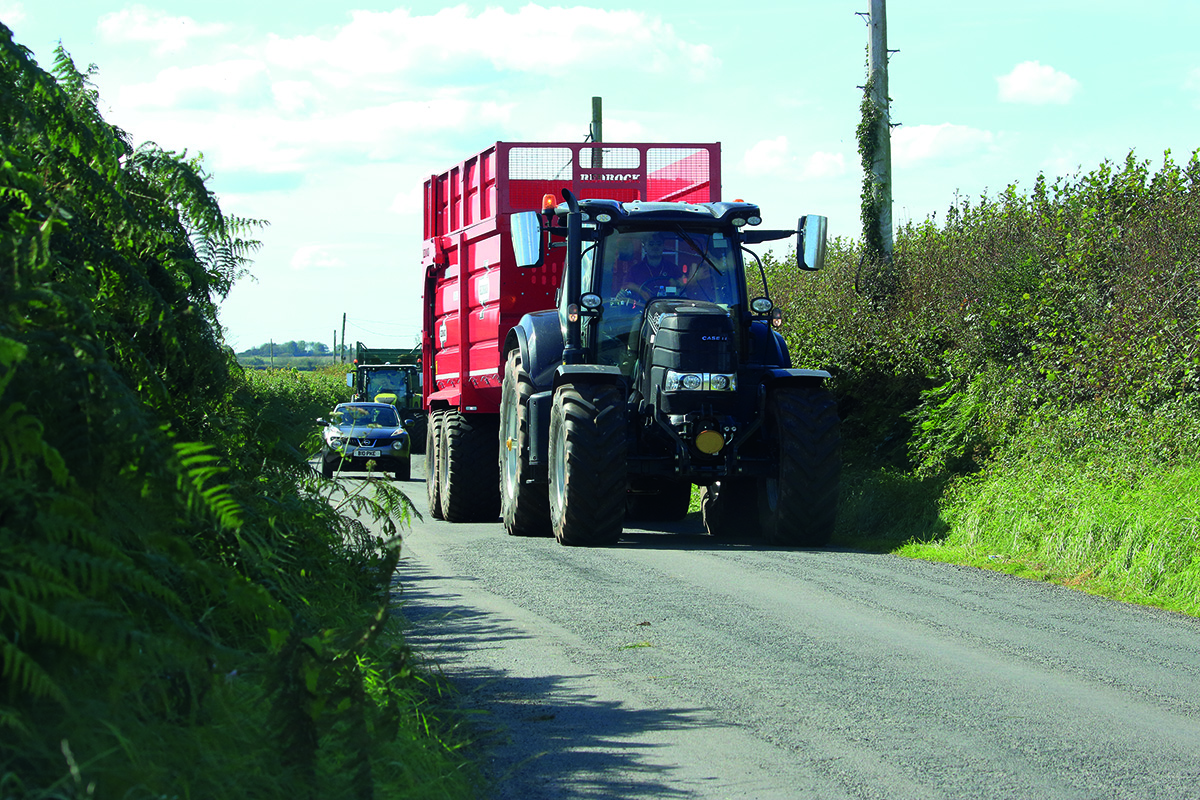 Keep safe on the road this harvest – Anglia Farmer Magazine